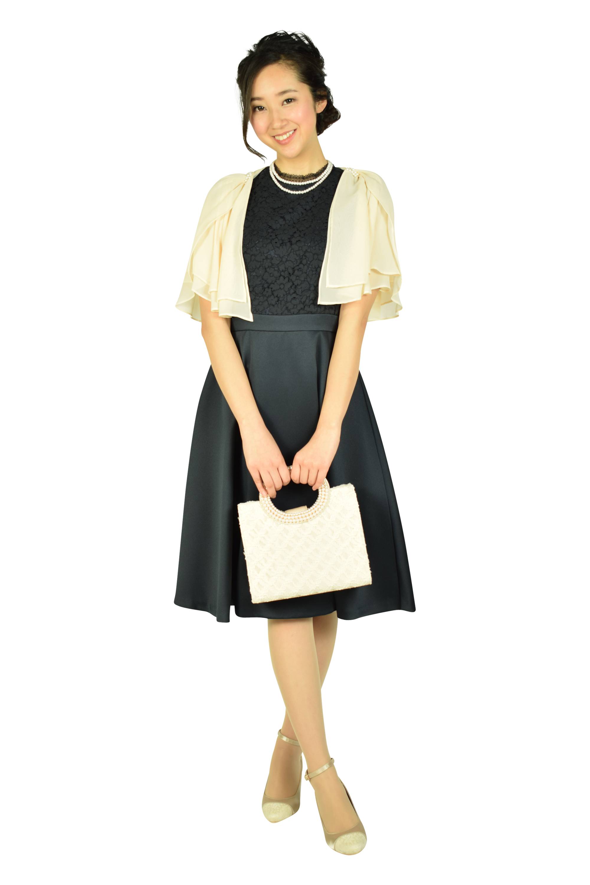 Hermoso luxe 持ち手パールアイボリーバッグ をレンタル - 結婚式パーティーのドレスレンタルはおしゃれコンシャス