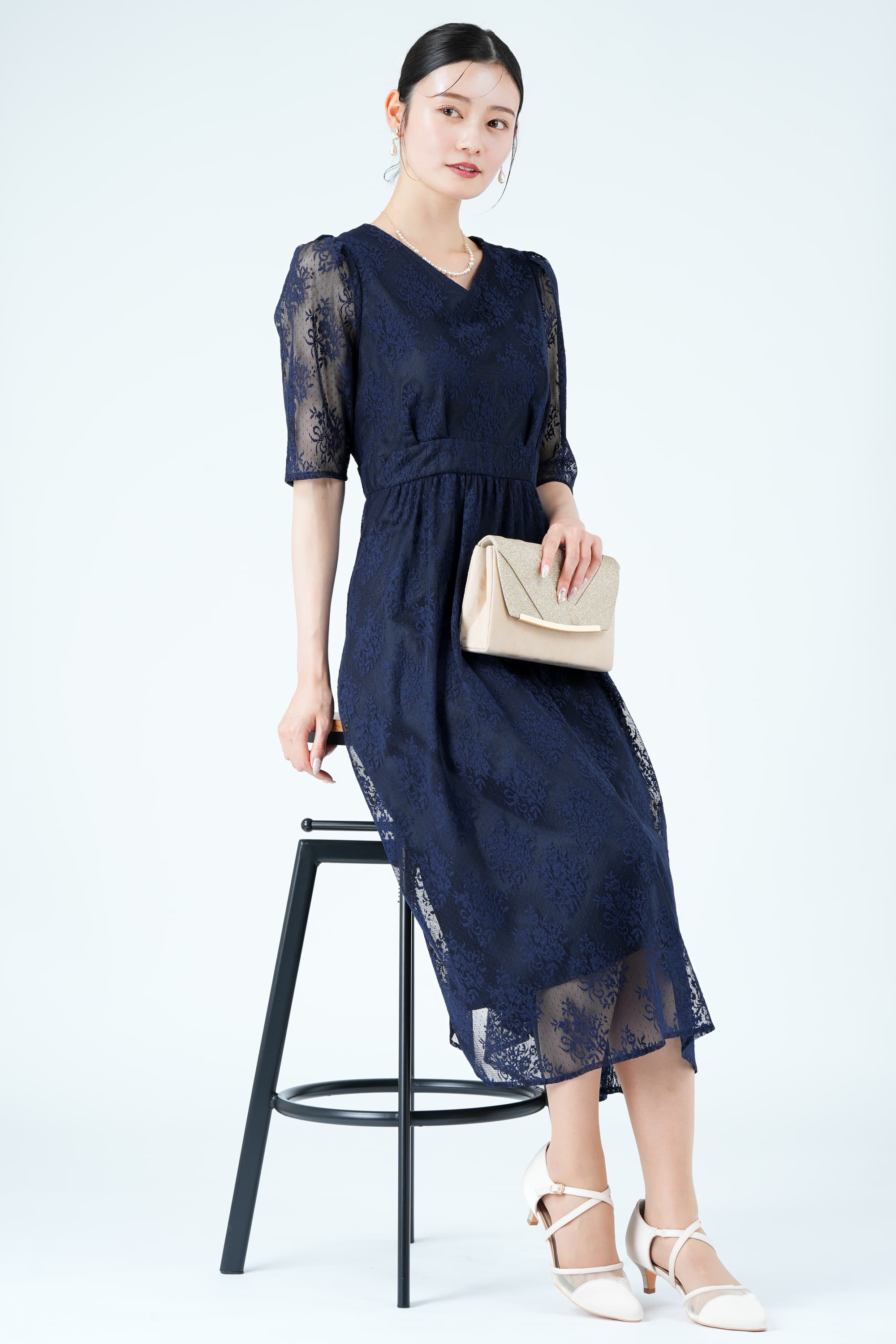 AIMER 総レースネイビードレス (L) をレンタル - 結婚式 AIMER 総レースネイビードレス (L) をレンタル - 結婚式